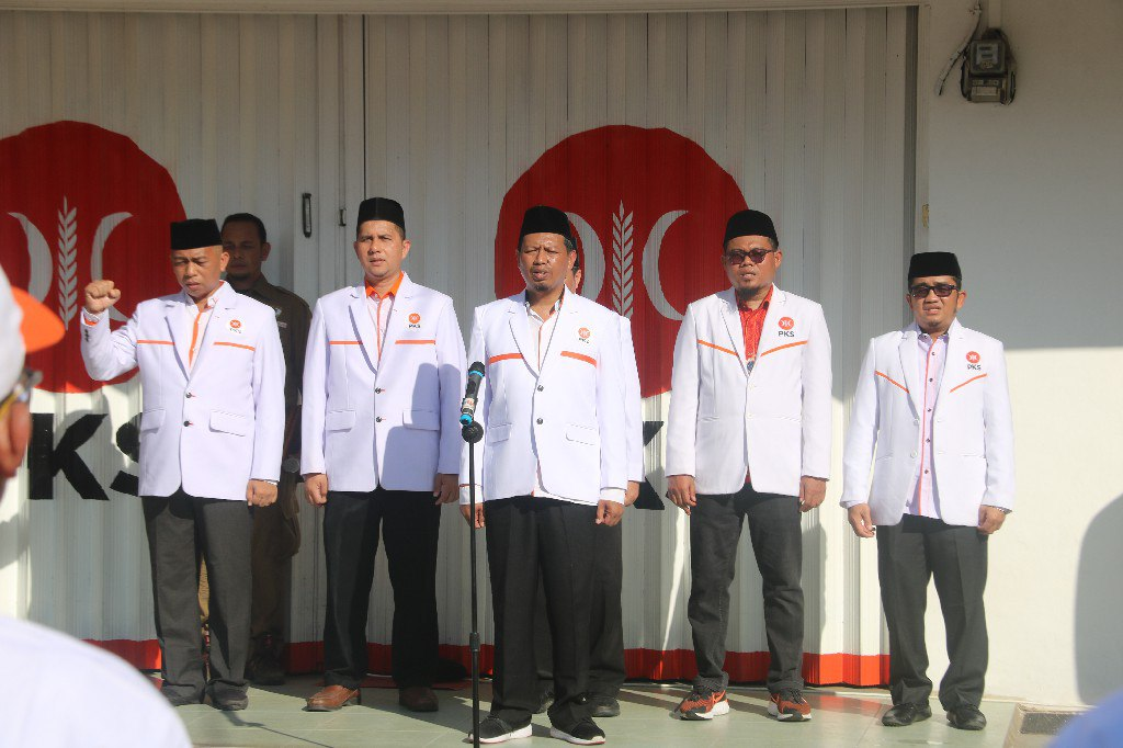 PKS | FOTO: PKS Batam Gelar Upacara Bendera Memperingati HUT RI ke 77 PKS | FOTO: PKS Batam Gelar Upacara Bendera Memperingati HUT RI ke 77