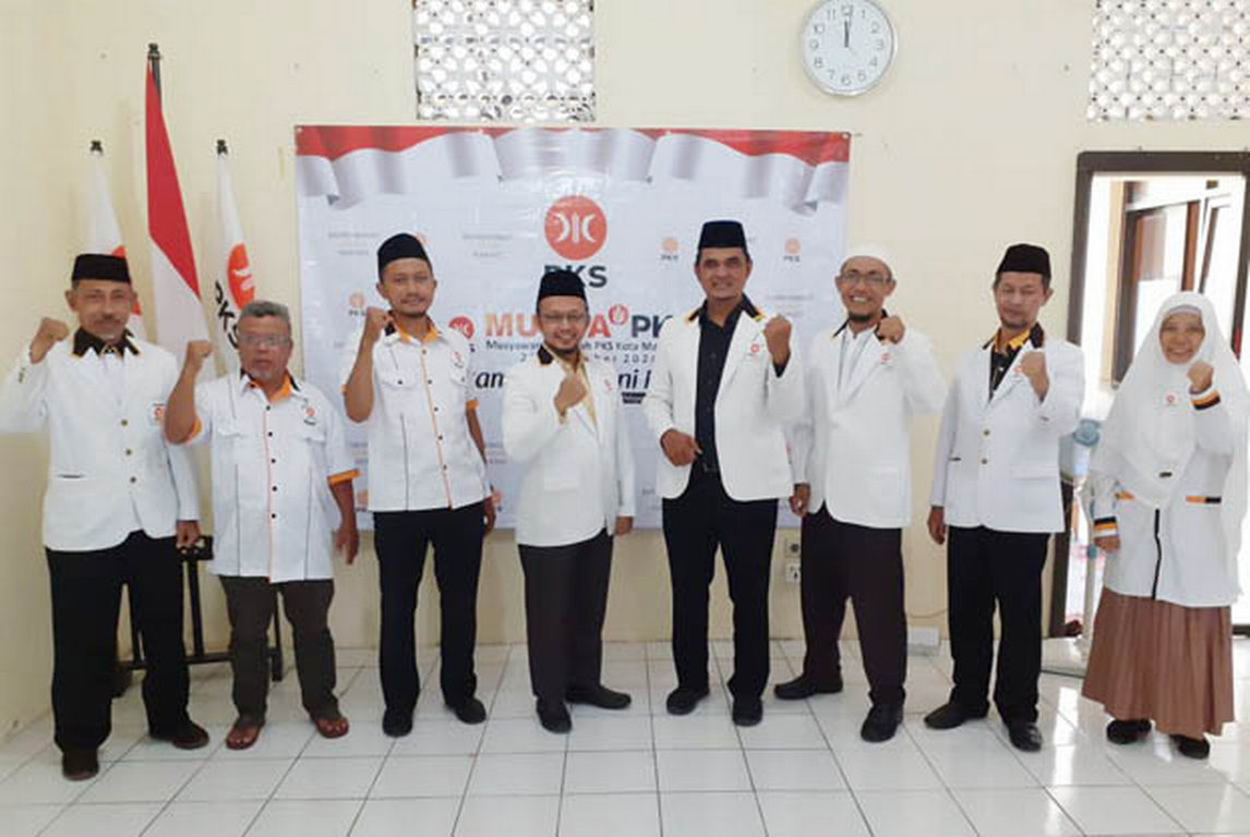PKS - Bustanul Arifin Terpilih Kembali Sebagai Ketua PKS Kota Magelang ... PKS - Bustanul Arifin Terpilih Kembali Sebagai Ketua PKS Kota Magelang ...