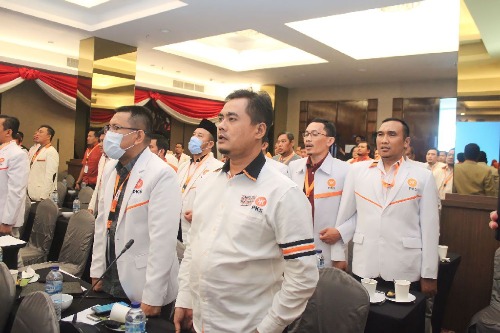 PKS | FOTO : Sekretaris Jenderal DPP PKS Habib Aboe Bakar Al Habsyi ... PKS | FOTO : Sekretaris Jenderal DPP PKS Habib Aboe Bakar Al Habsyi ...