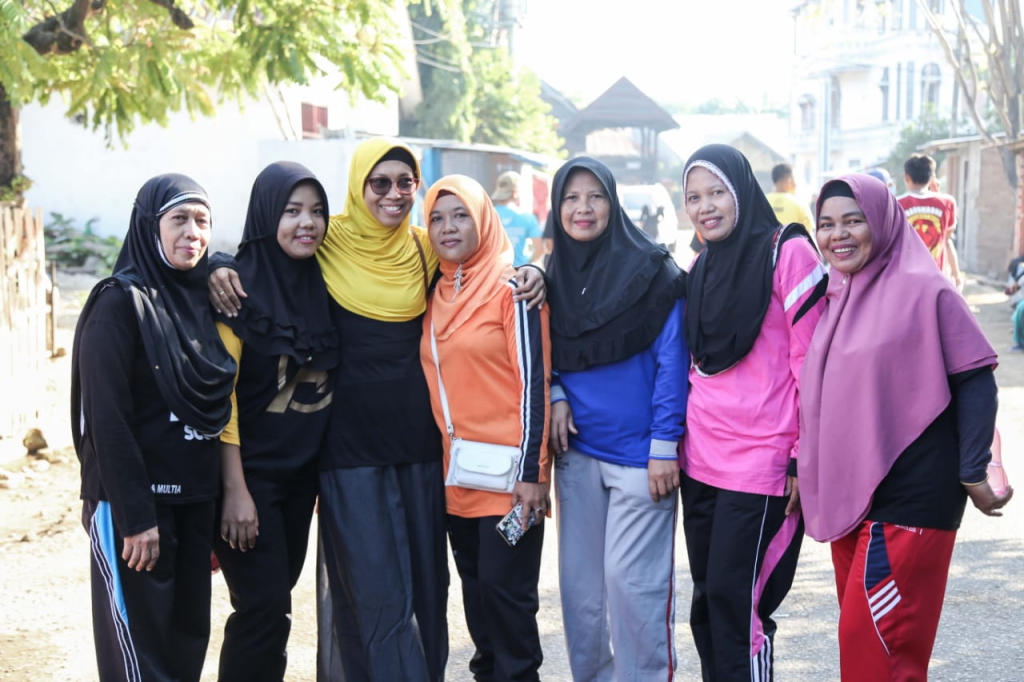 PKS | Aleg Perempuan PKS, Sri Rahmi Miliki Cara Menyenangkan Dekati ... PKS | Aleg Perempuan PKS, Sri Rahmi Miliki Cara Menyenangkan Dekati ...