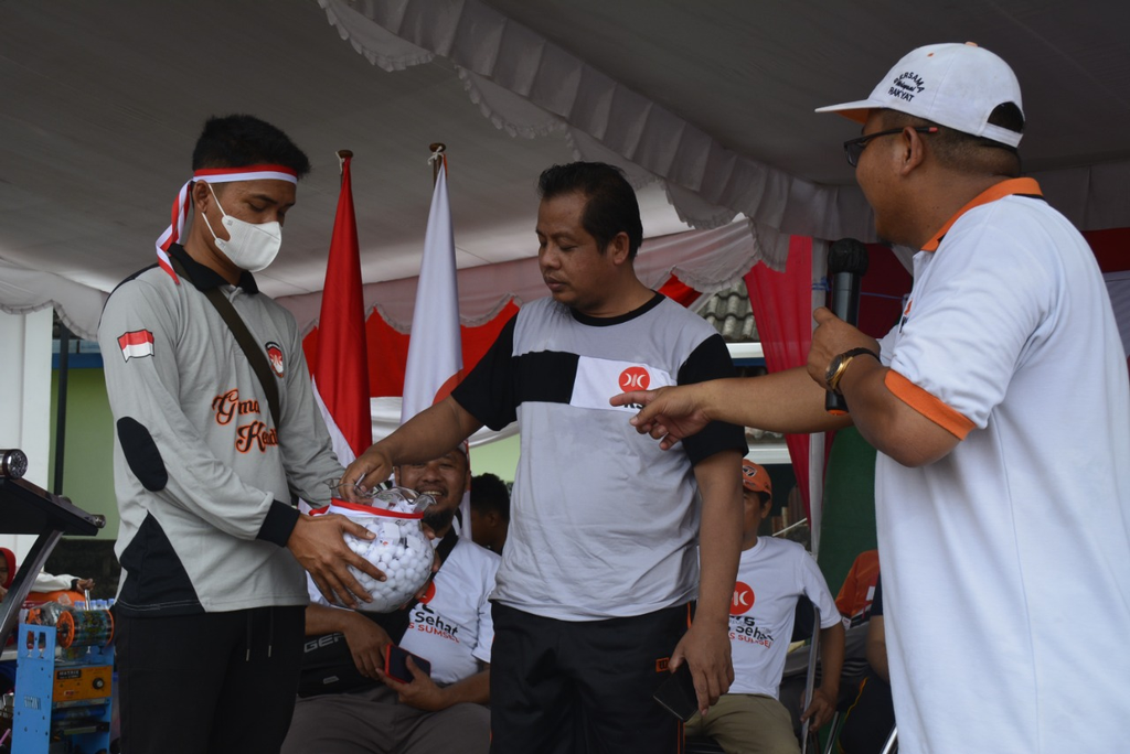 PKS | FOTO: Semarakan HUT RI ke 77, PKS Sumsel Gelar Jalan Sehat PKS | FOTO: Semarakan HUT RI ke 77, PKS Sumsel Gelar Jalan Sehat