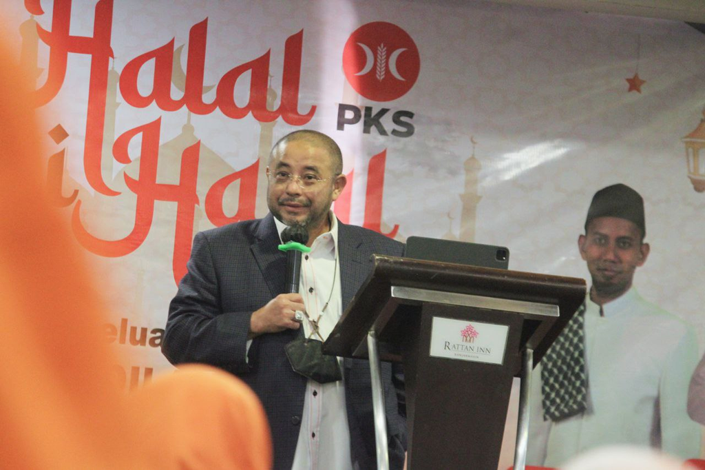 PKS | FOTO: Sekjen PKS Hadiri Halal bi Halal PKS Kalimantan Selatan PKS | FOTO: Sekjen PKS Hadiri Halal bi Halal PKS Kalimantan Selatan